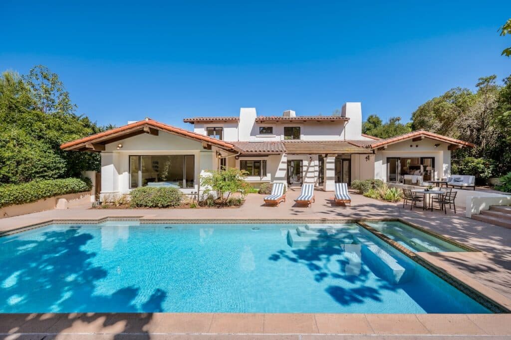 Concrete Swimming pool